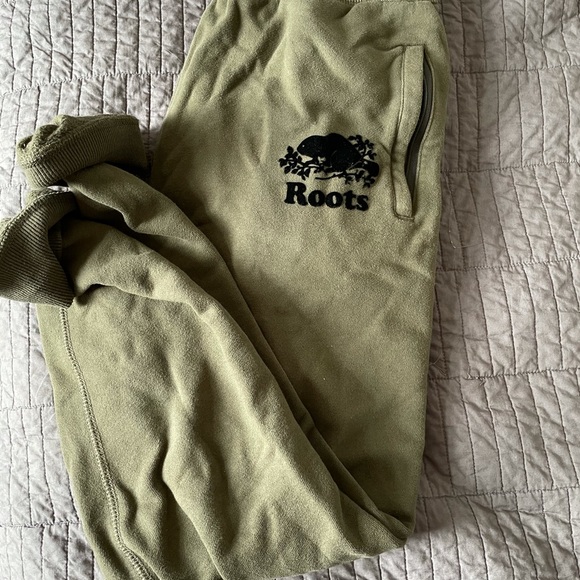 Roots | Pants & Jumpsuits | Xs Track Pants | Poshmark